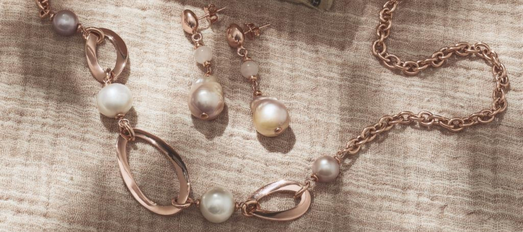 Anelli particolari e Collane con perle tra i trend donna 2023 – Bronzallure